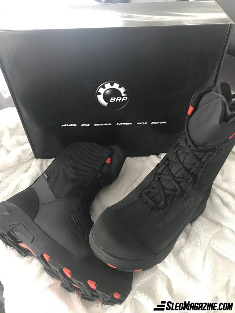 BRP Tec+ REC Boots Trial - Magazine Motoneiges.ca