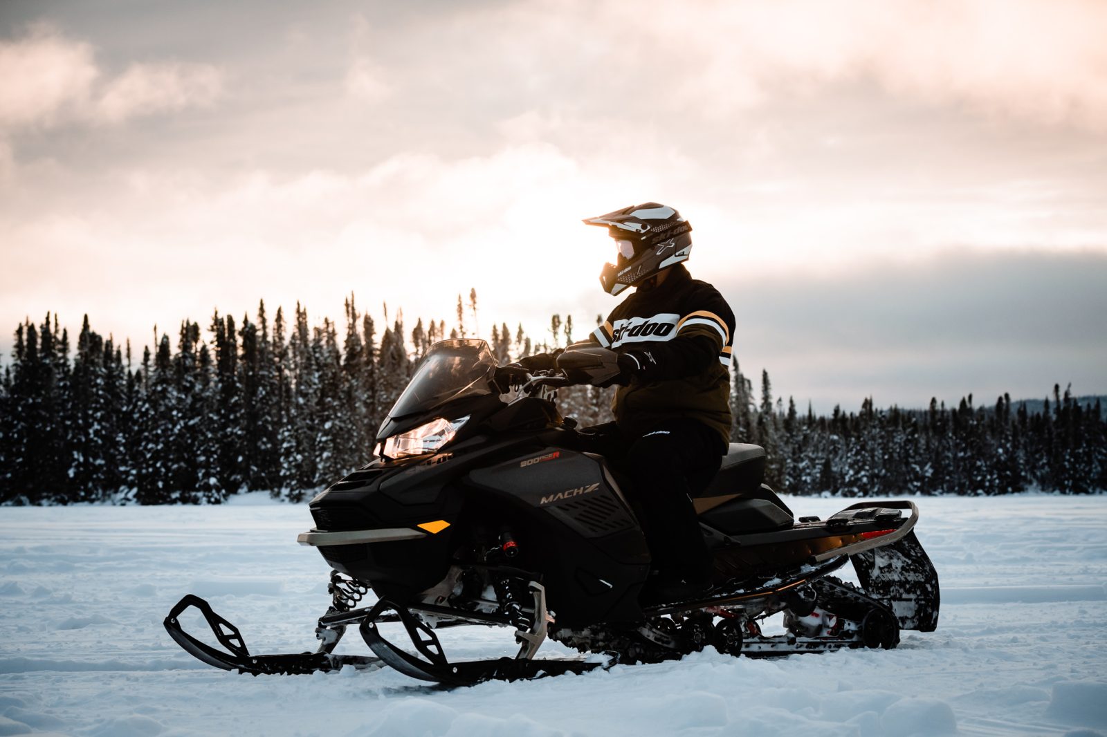 Ski-Doo 2022 MACH Z - Pre-ride analysis - SledMagazine.com
