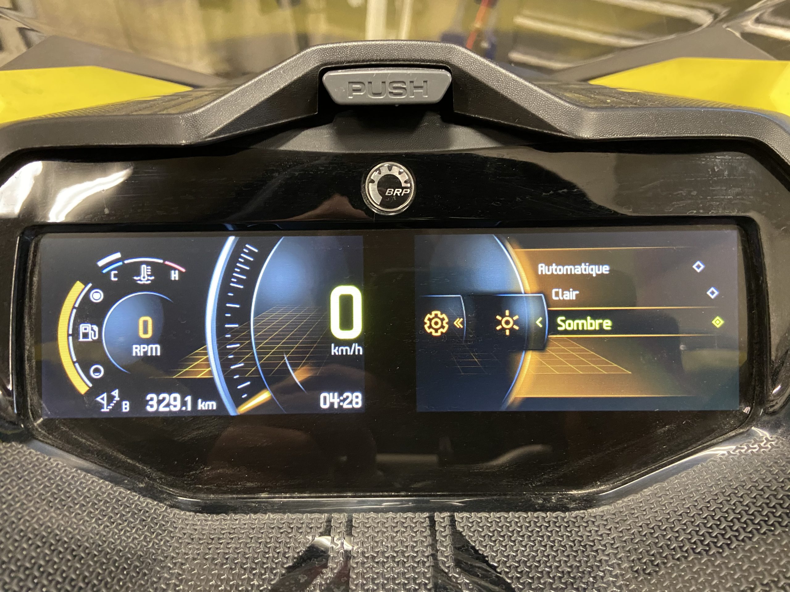 BRP technology- Display 7,8 inch - SledMagazine.com