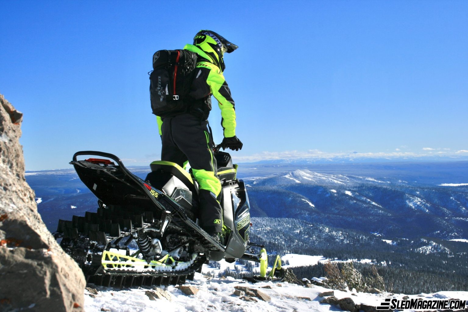 Polaris Matryx 850 Khaos Slash 155 2022 SledMagazine.com