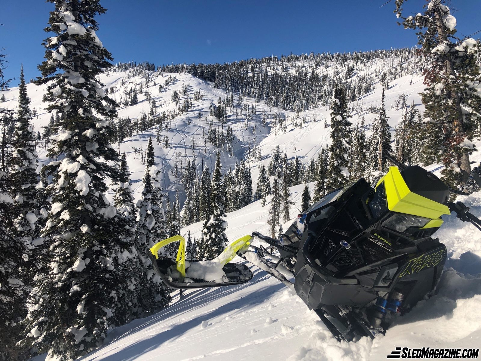 Polaris Matryx 850 Khaos Slash 155 2022 SledMagazine.com
