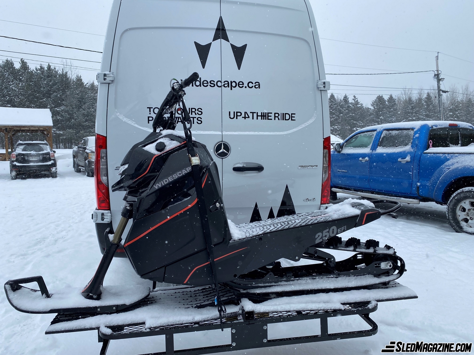 Widescape, a new stand-up snowmobile!