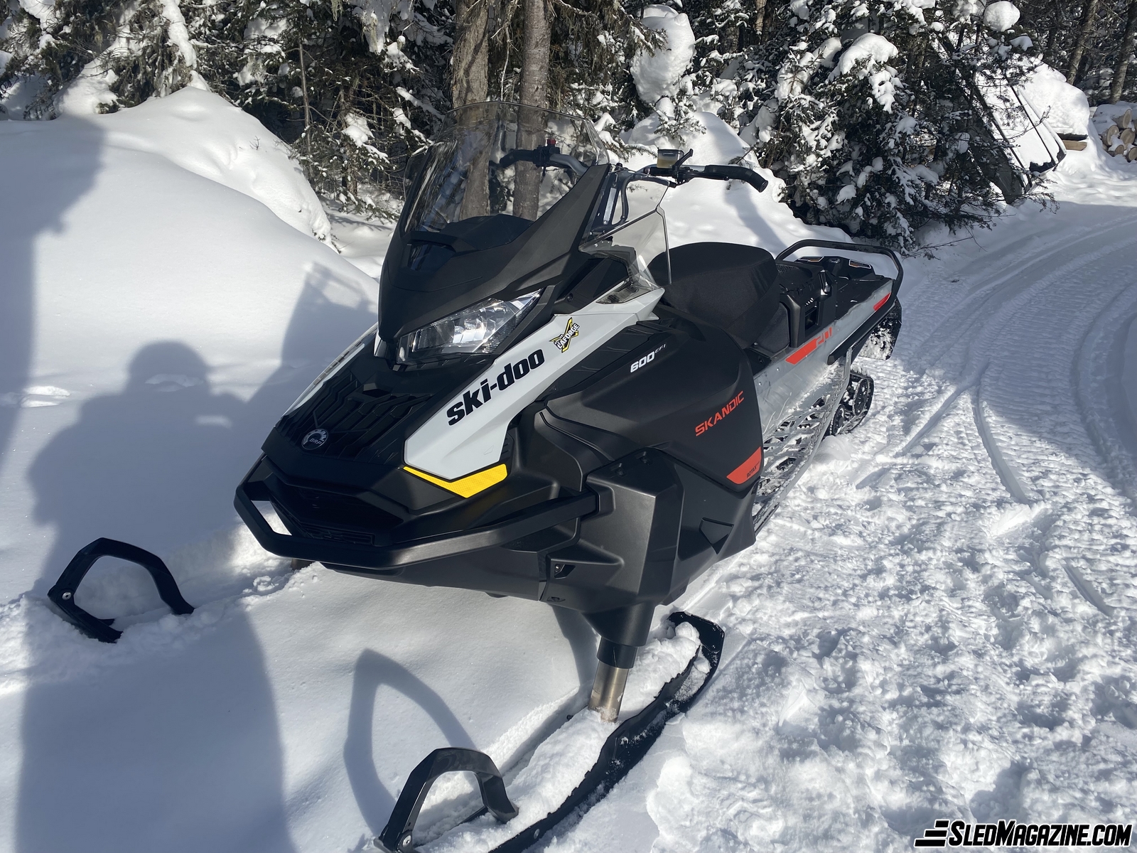 Ski-Doo Skandic Sport 600 EFI: A snowmobile with a bright future!