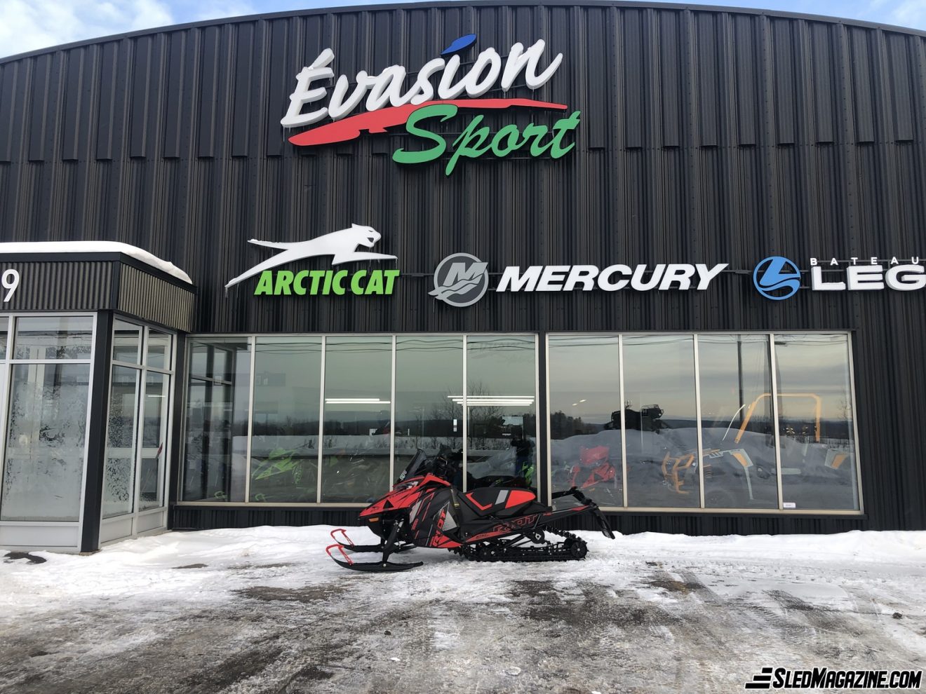 My review of the Arctic Cat Riot 9000 2023 - SledMagazine.com