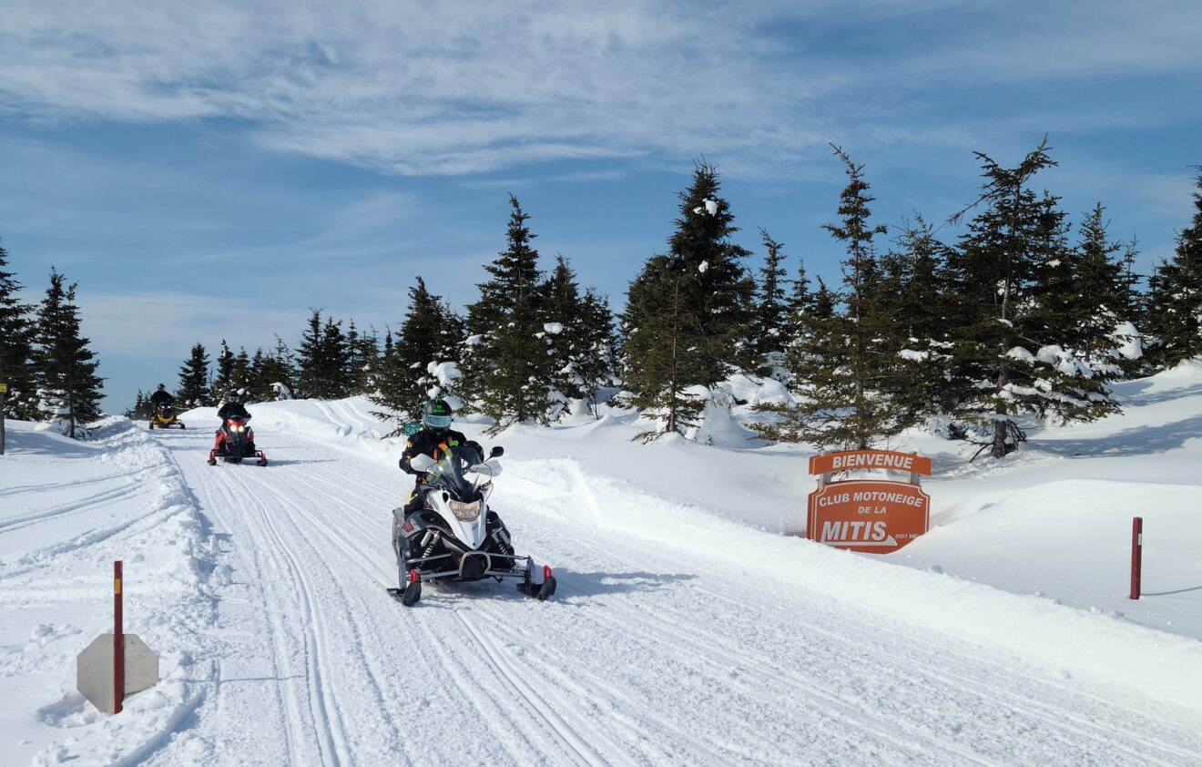 Ouverture de la salle des nouvelles – Motoneiges.ca et SledMagazine.com ...