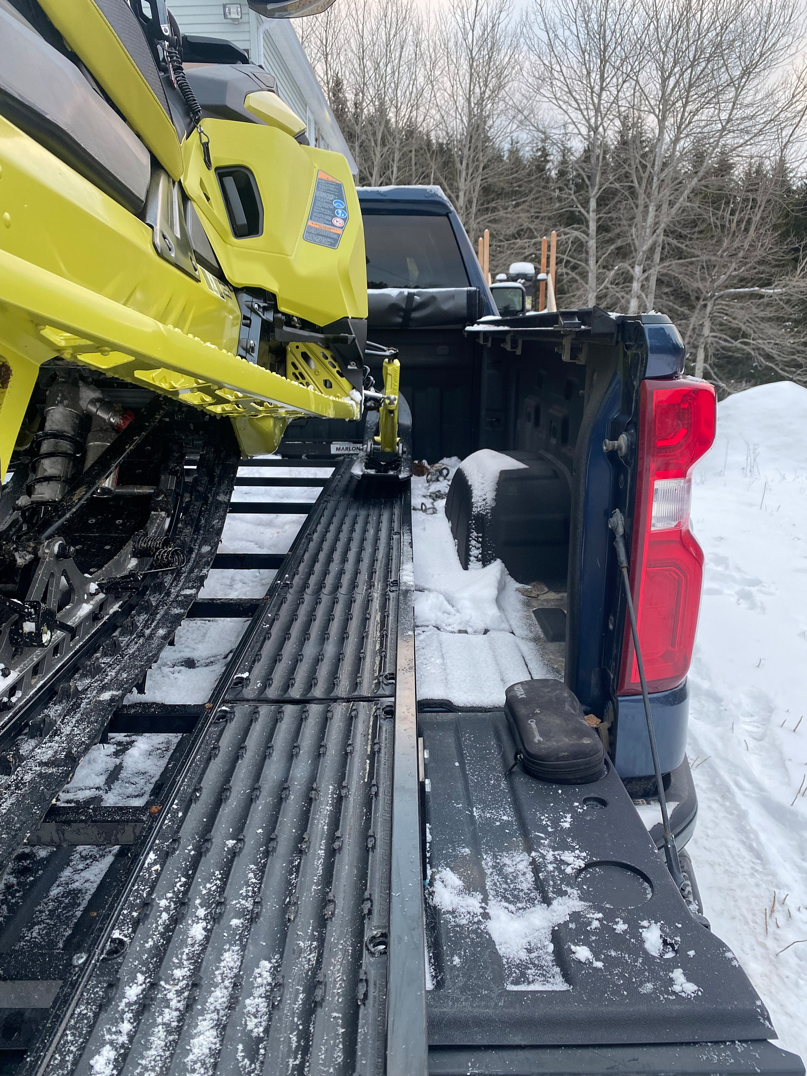Review of the Marlon Single Loader Ramp for Snowmobile - SledMagazine.com