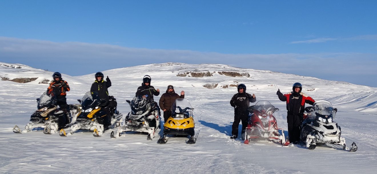 Voyage de motoneige en Basse-Côte-Nord : préparer la Route blanche ...
