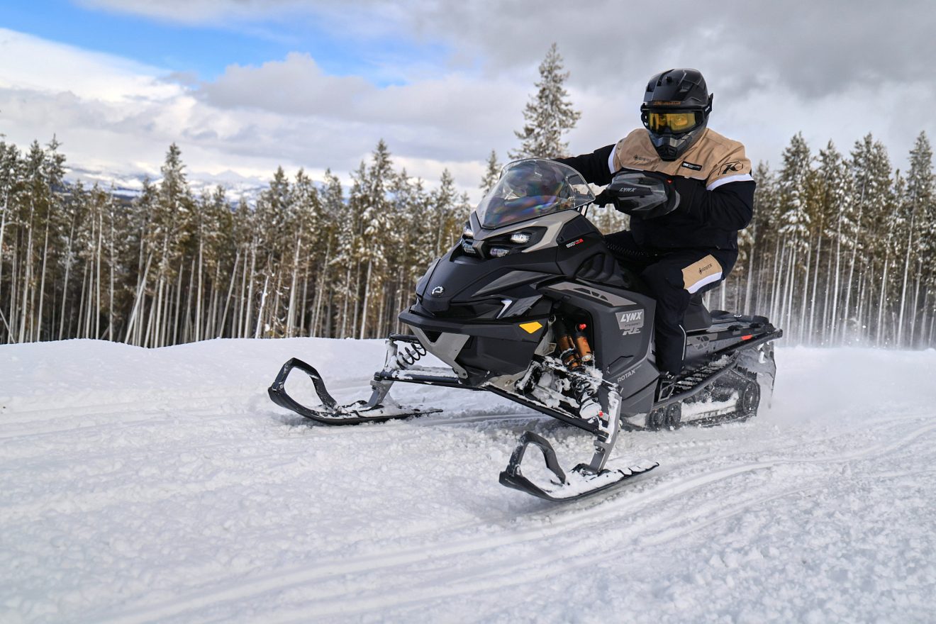 Lynx 2027 au SnowShoot : RAVE RE et Xterrain Turbo R à l’essai ...